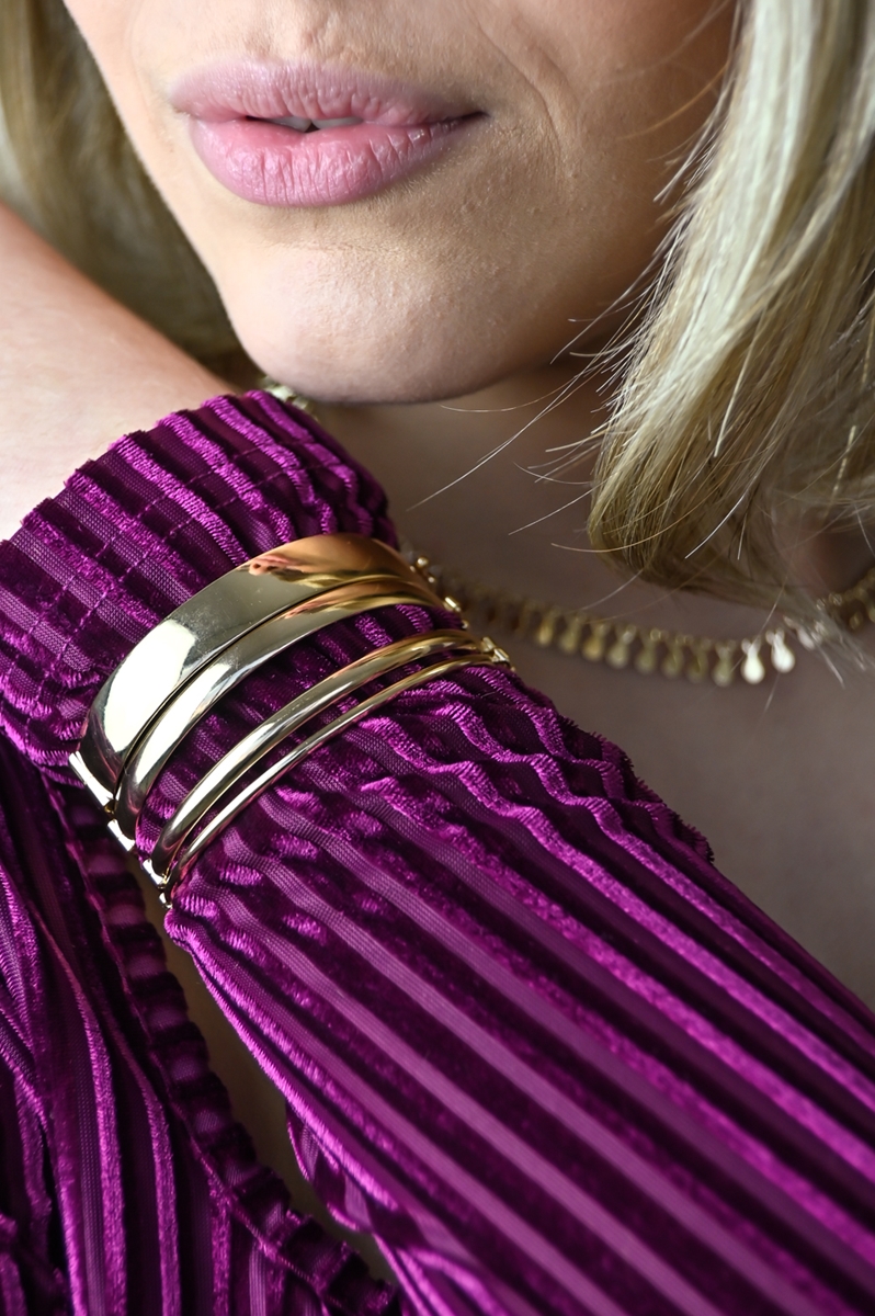 Bracelete Feminino Grosso Banhado a Ouro | Liso